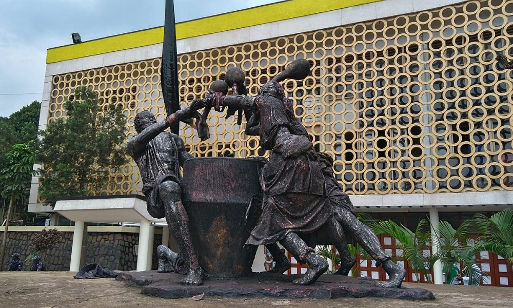 The Uganda Museum: Location, Entrance fee, Open hours,